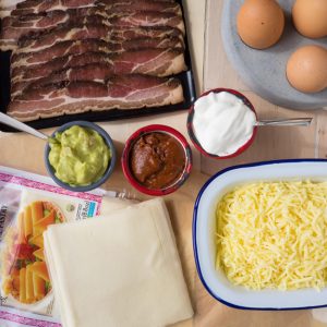 Breakfast Spring Rolls With Bacon, Egg and Cheese