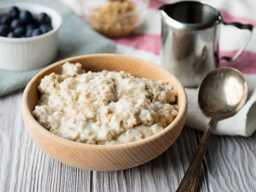 Slow Cooker Oatmeal - Easy Overnight Recipe | The Worktop